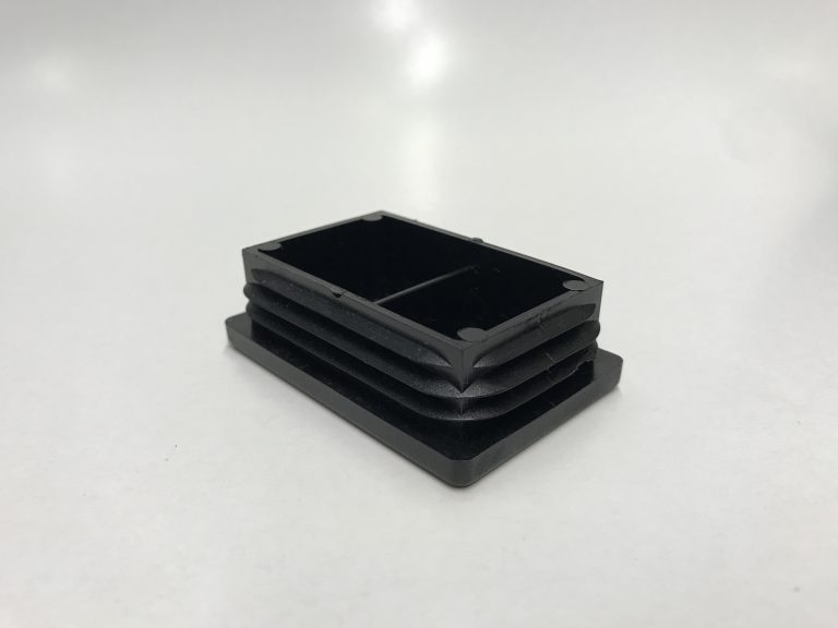 Doppen van hard en zacht PVC materiaal - Ikzoekrubber.nl