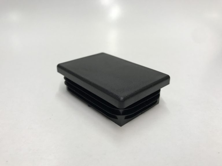 Doppen van hard en zacht PVC materiaal - Ikzoekrubber.nl